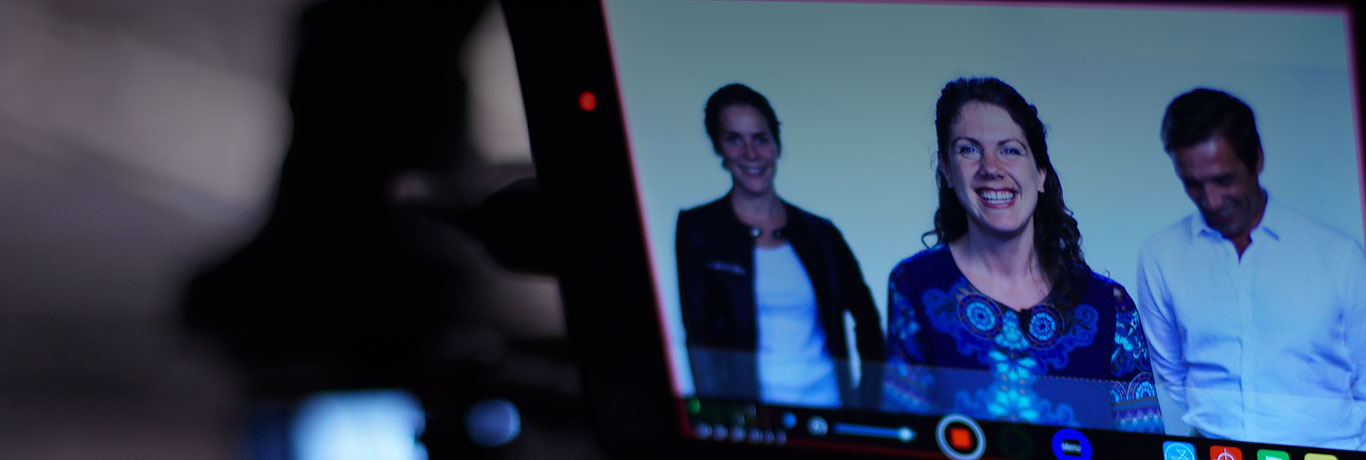 Team building dans un studio de tournage l VIDEOLOGY STUDIO